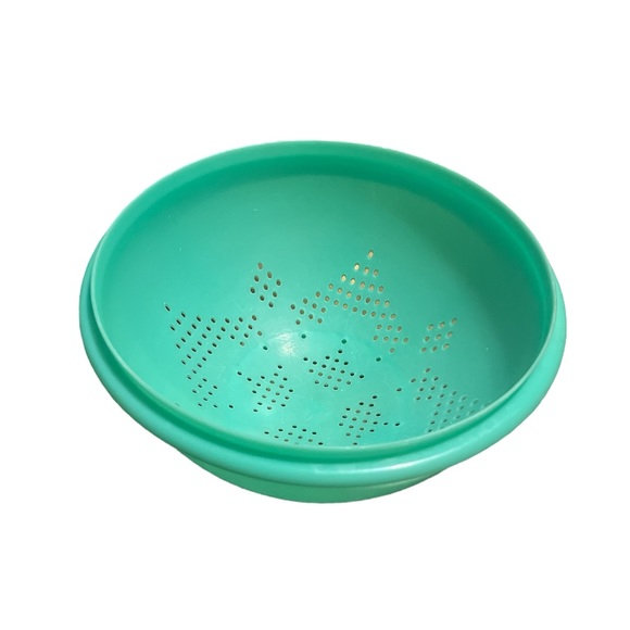 Tupperware | Kitchen | Vintage Tupperware Jadeite Green Colander ...